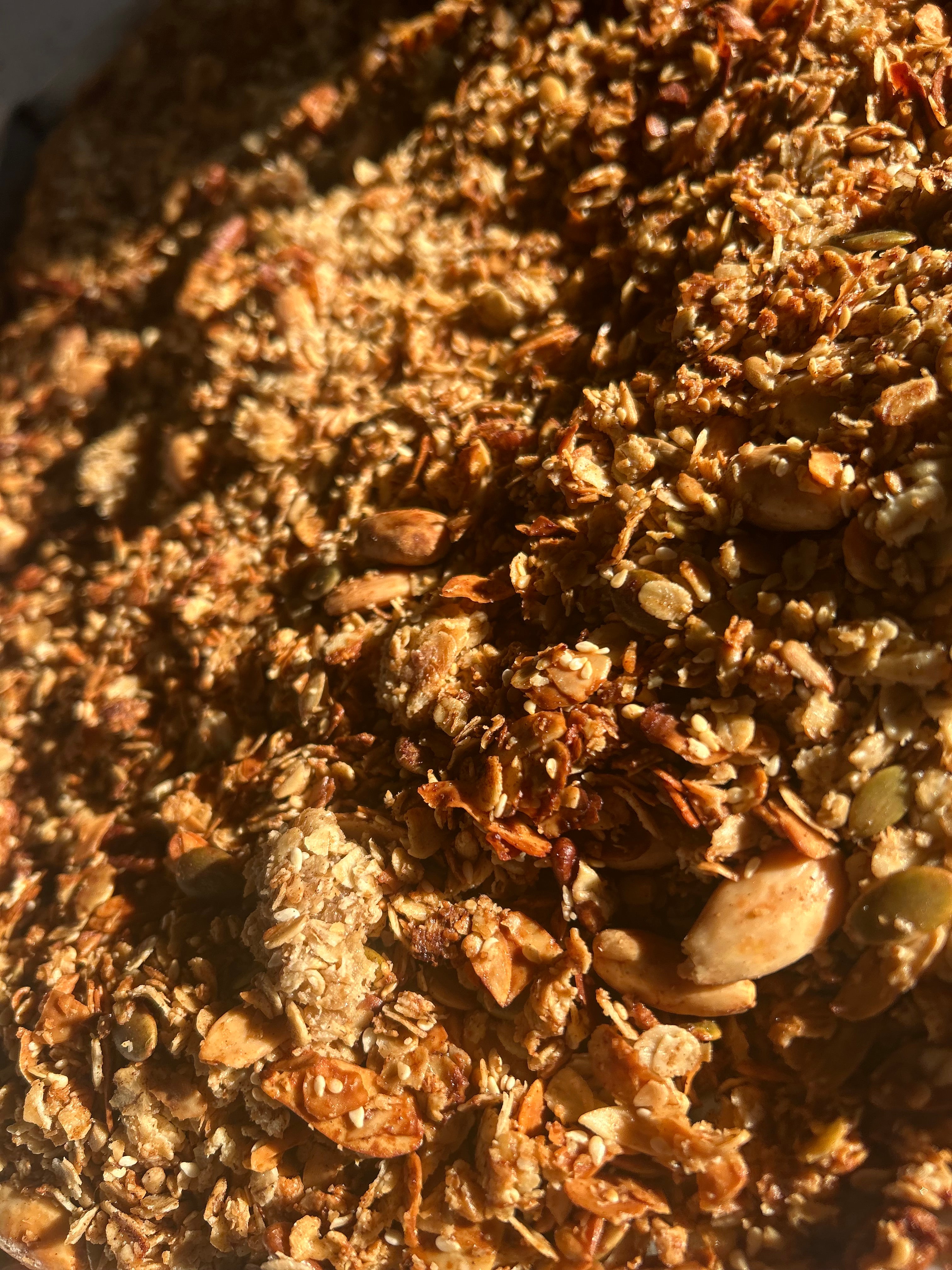 Sesame & nut granola 1 kilo – White Finch Bakery